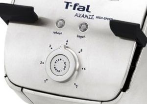 T-fal TT7095002 Avante Deluxe 2-Slice Toaster review | Toaster Addict